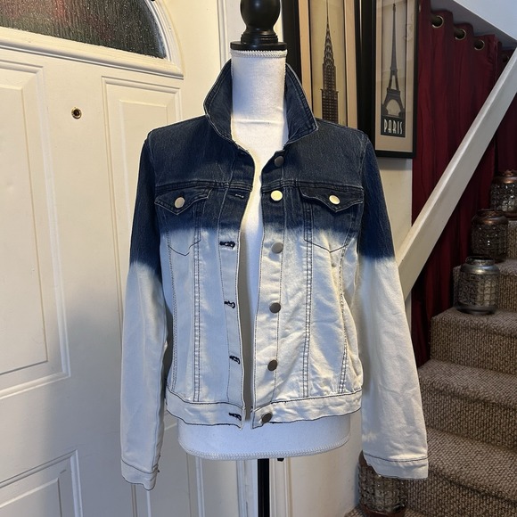 Baccini | Jackets & Coats | Baccini Vintage Classic Blue To White Fade ...